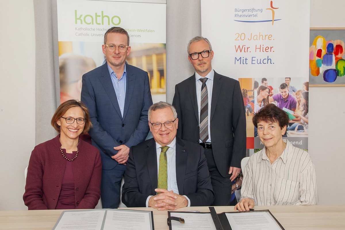 katho und Bürgerstiftung Rheinviertel unterzeichnen Kooperationsvertrag ...