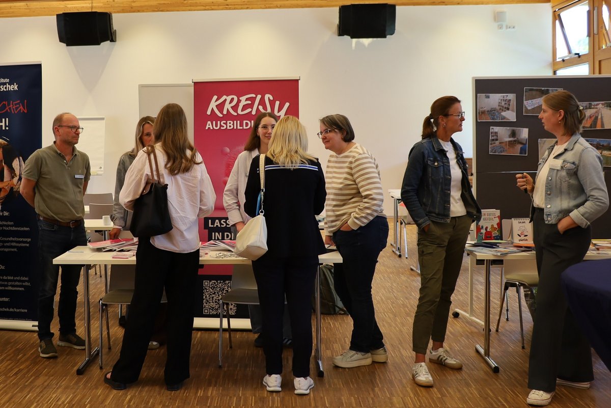 Zweiter erfolgreicher „Tag der Praxis dual“ am Standort Paderborn | katho